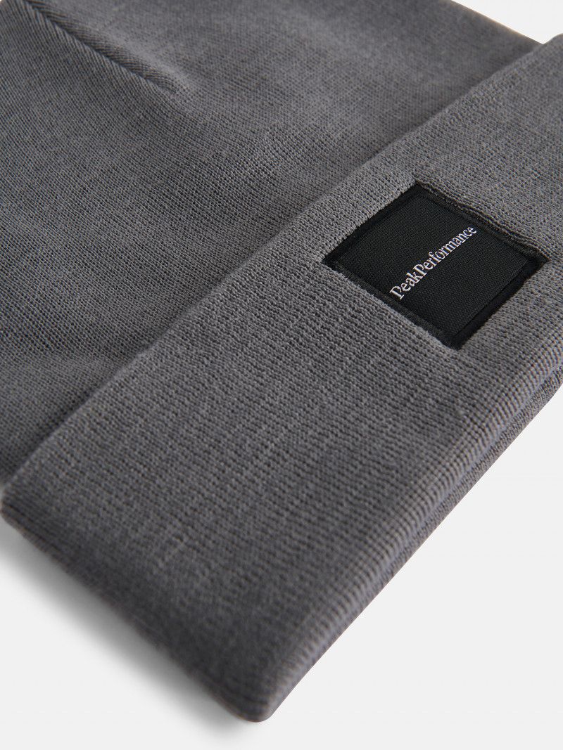 ČEPICE PEAK PERFORMANCE SWITCH HAT QUIET GREY | VERMONT CZ