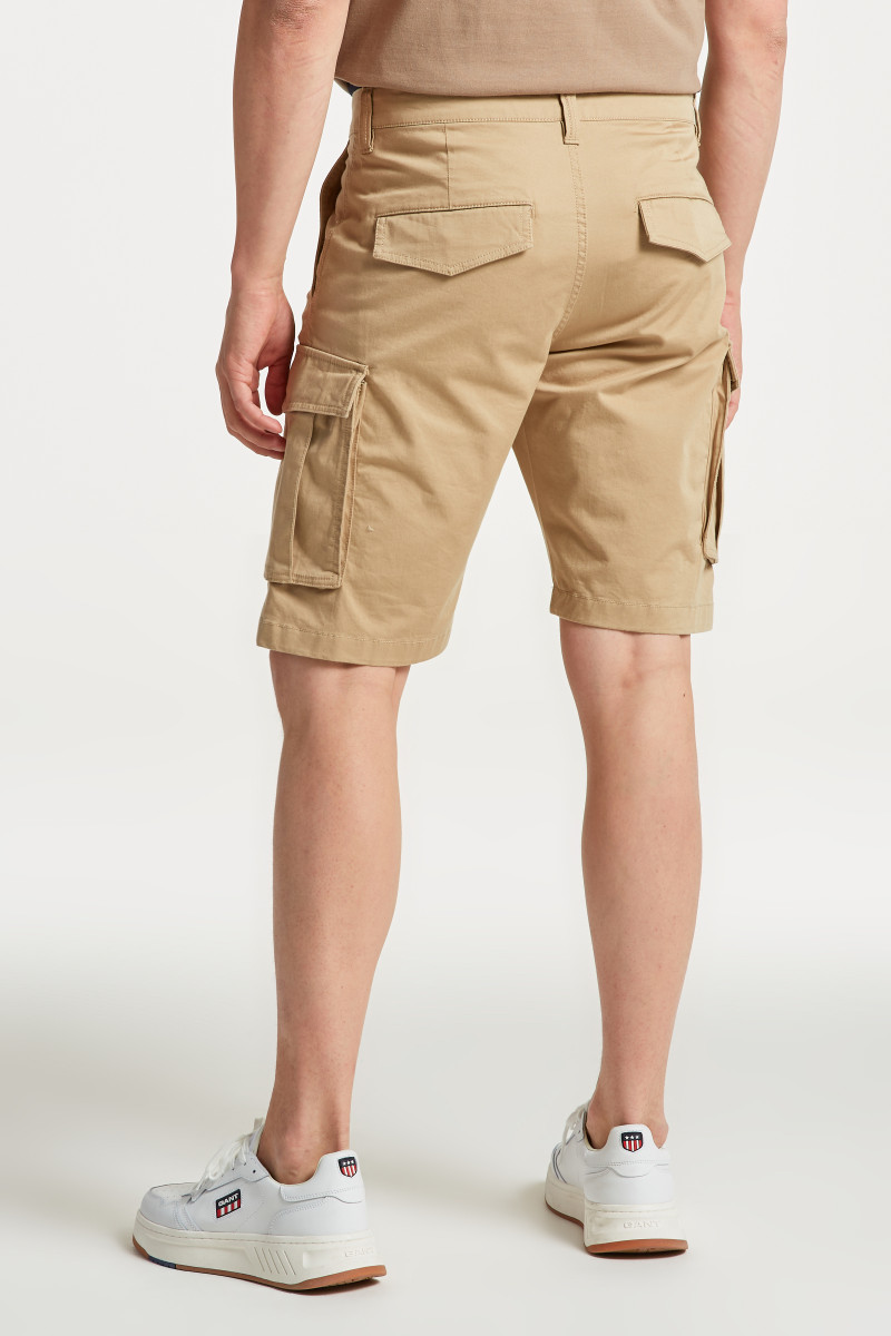 ŠORTKY GANT RELAXED TWILL CARGO SHORTS dark khaki | GANT SK