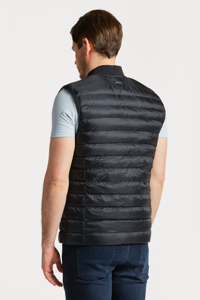 VESTA GANT LIGHT PADDED BOMBER VEST black3 | GANT SK