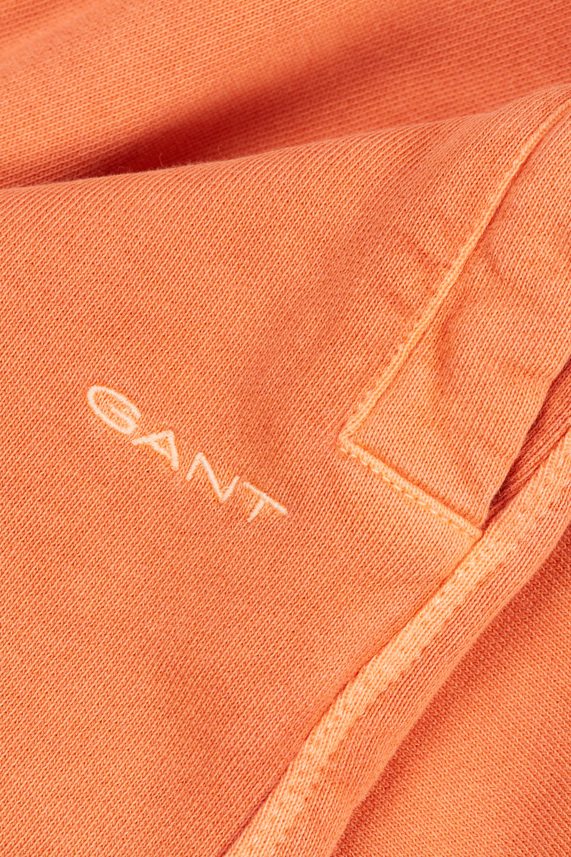 TEPLÁKOVÉ ŠORTKY GANT SUNFADED SHORTS apricot orange | GANT CZ