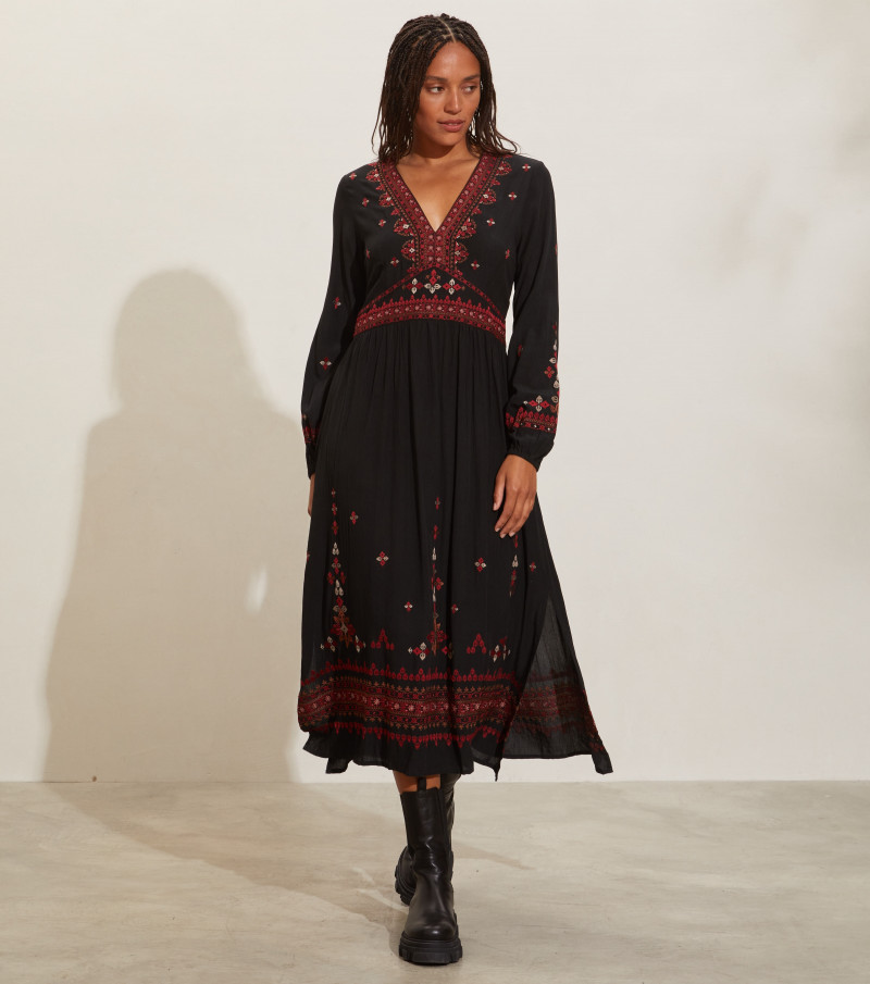 RUHA ODD MOLLY WANDA DRESS ALMOST BLACK | VERMONT HU