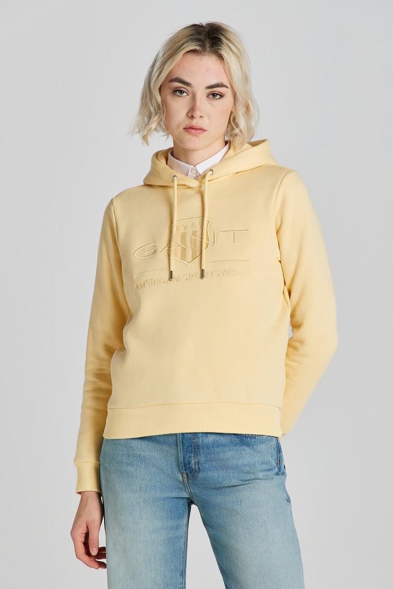 MIKINA GANT REG TONAL SHIELD HOODIE DUSTY LIGHT YELLOW | GANT CZ