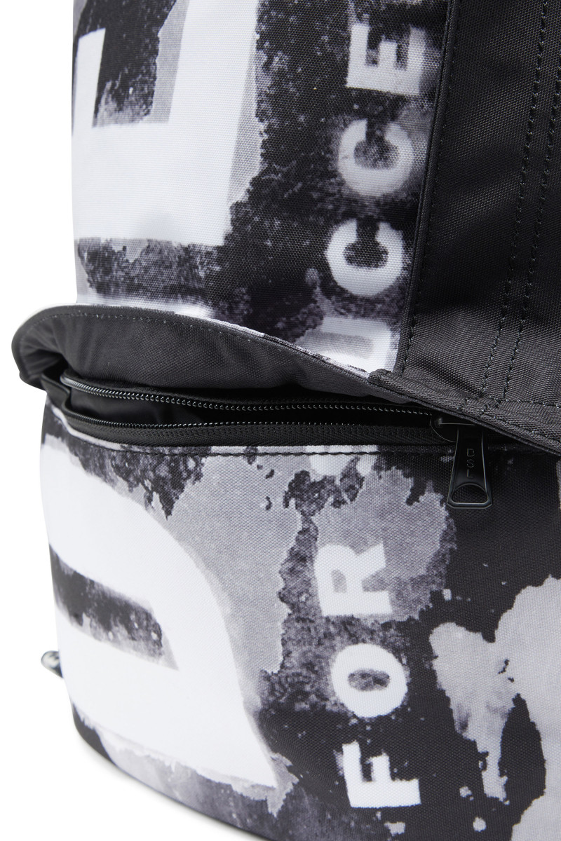 HÁTIZSÁK DIESEL RAVE BACKPACK X BLACK | VERMONT HU