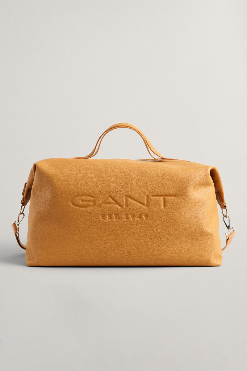 TRAVEL BAG GANT UNISEX. SLOUCHY LEATHER BAG SUGAR ALMOND | GANT SK