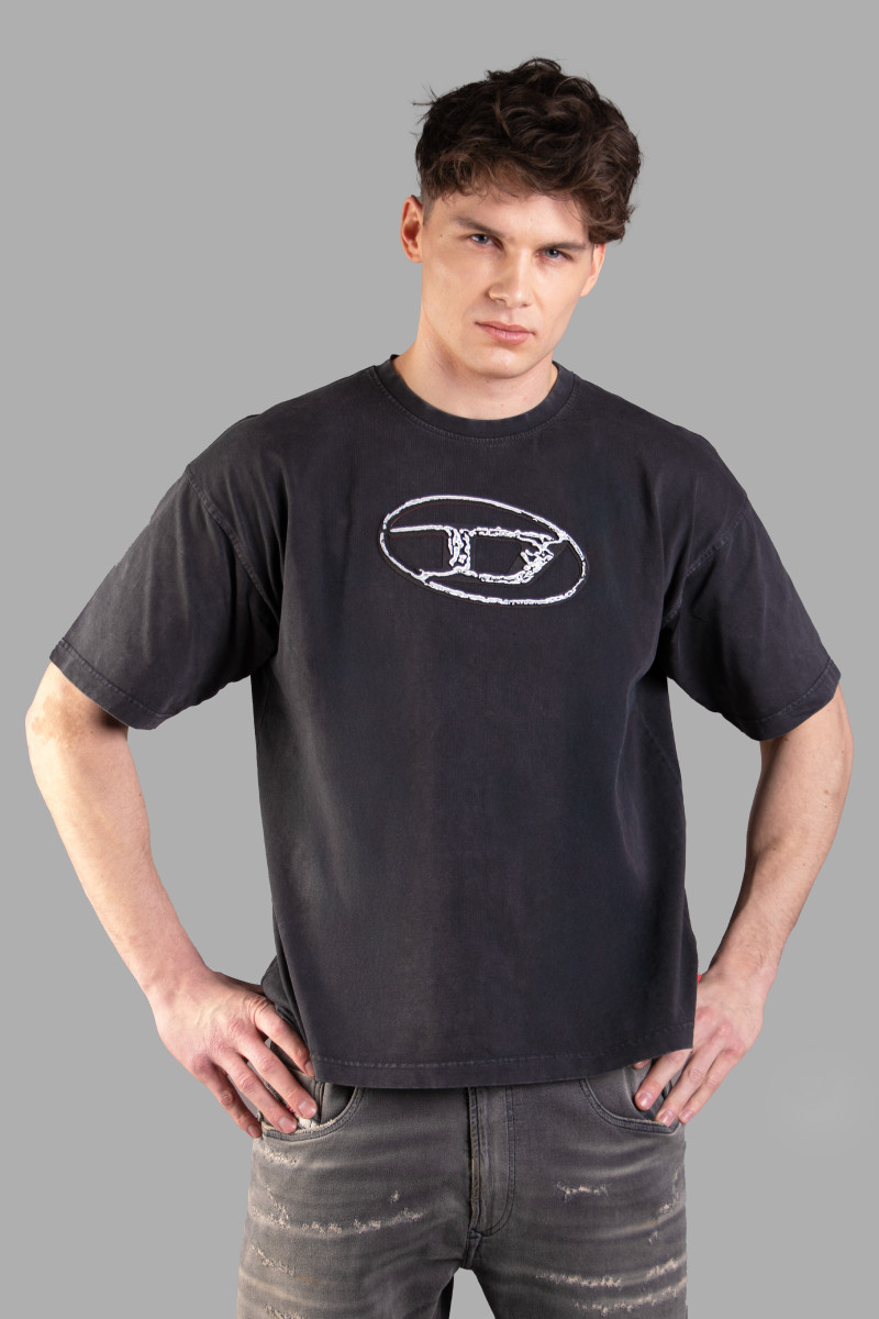 TRIČKO DIESEL T-BOXT-Q22 T-SHIRT BLACK | VERMONT CZ